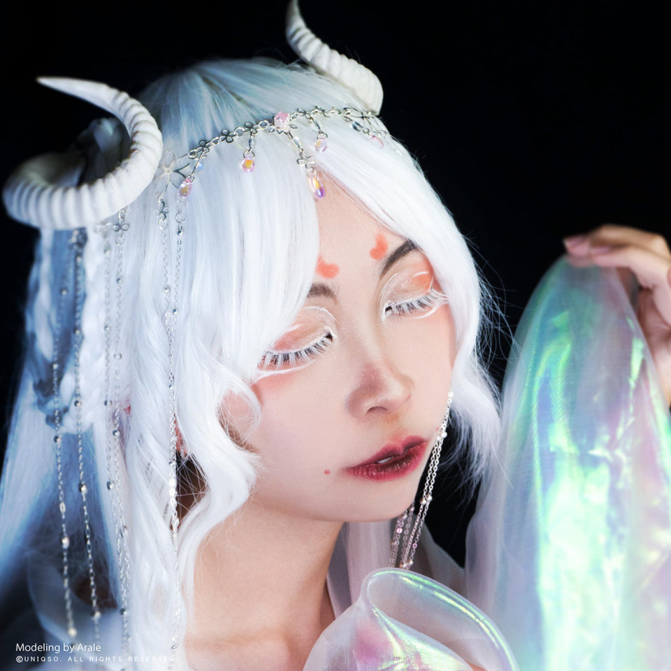 White Eyelash For Cosplay, SFX & Halloween Makeup – UNIQSO